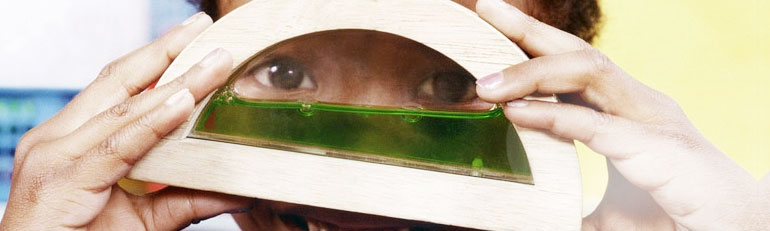 De gebruikelijke invasieve methode met fenylefrine of nitroglycerine ...